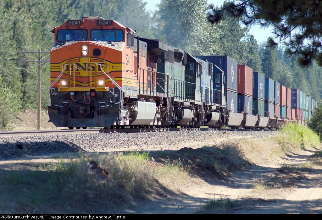 BNSF 5241
